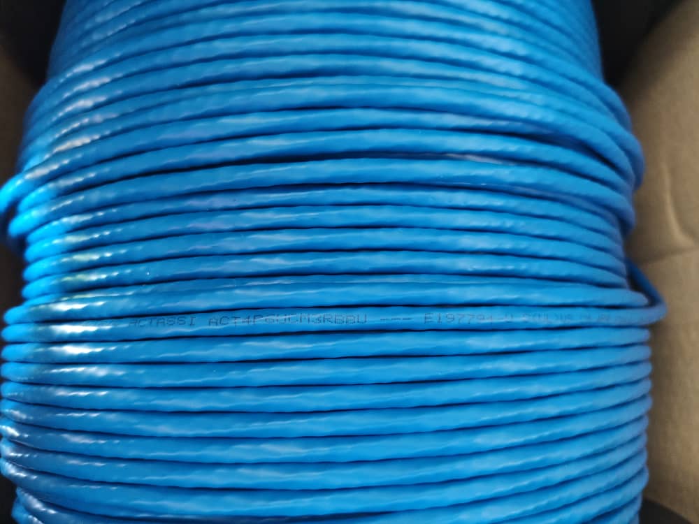 Buy Ipohonline Schneider Actassi Cat6 4pr 23AWG UTP LAN Cable 305m Blue ...