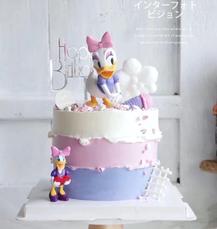 Daisy Duck Baby Shower Cake