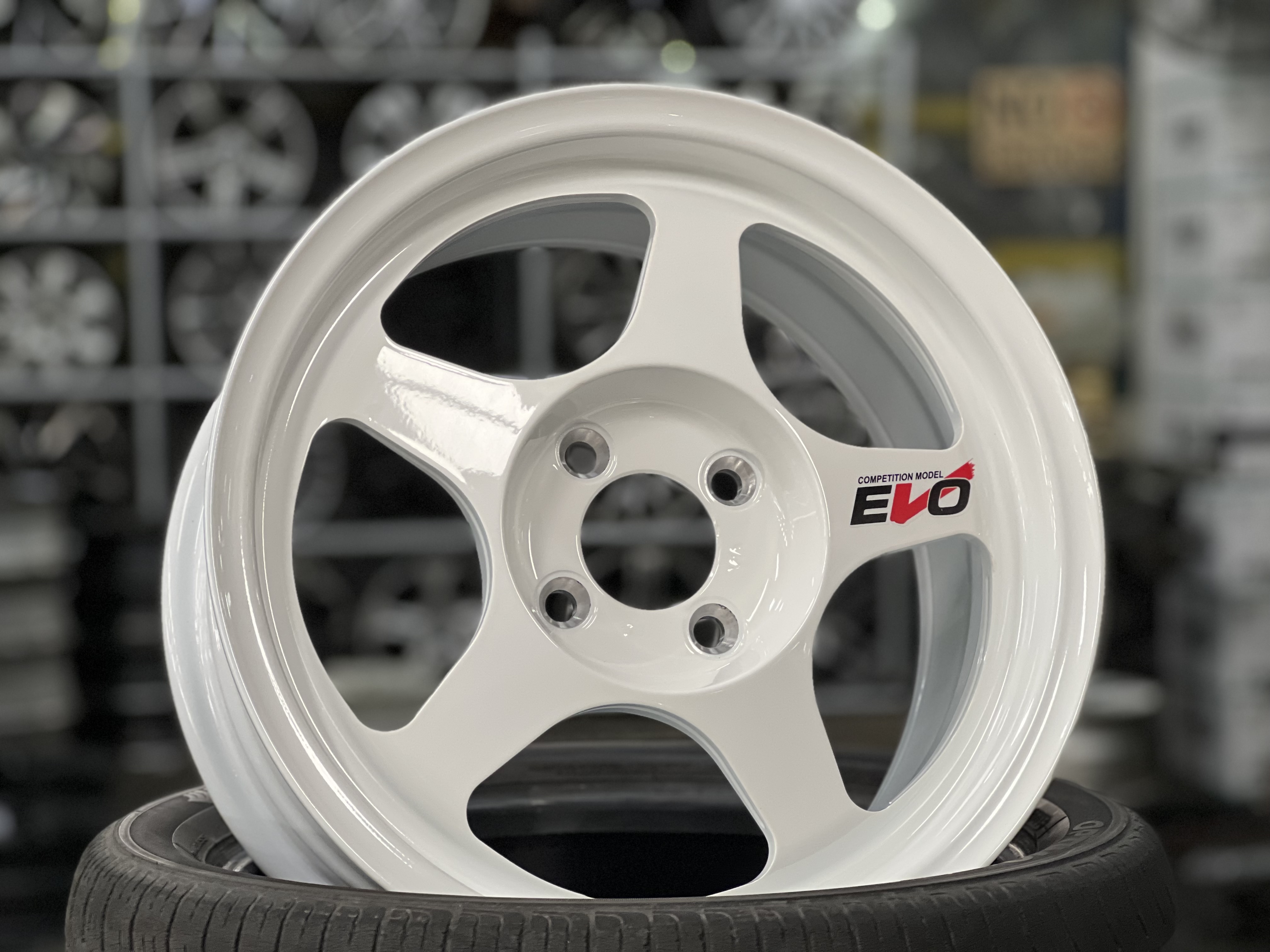 Buy 15X7 ET41 AOW Flow Formed Evo Rim (4 Wheel) 4X100 | eRomman